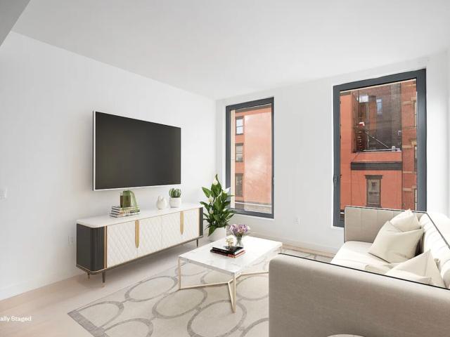 45 E 7TH Street 3B