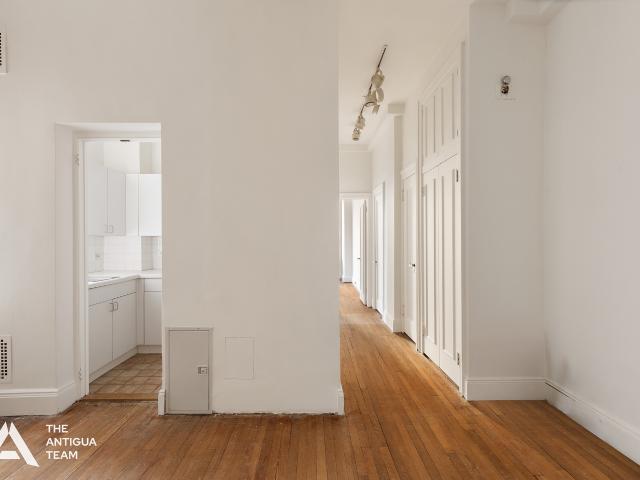 45 East 66th Street, Unit 4N