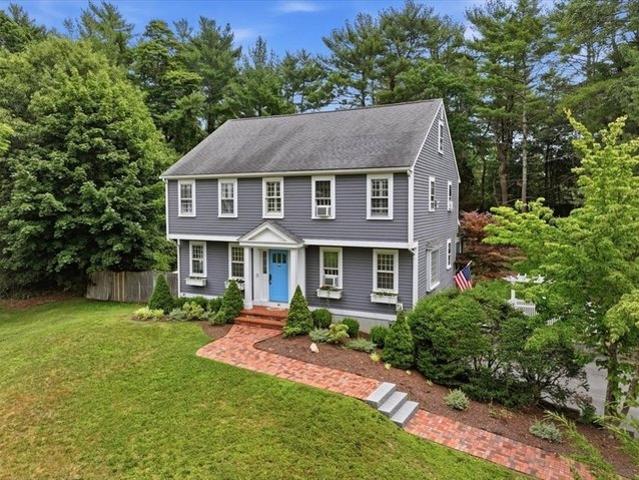 45 Elis Ln, Duxbury, MA 02332