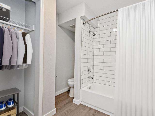 45 Flats Studio Apartment for Rent at 4546 Avenue A, Austin, TX 78751 Hyde Park
