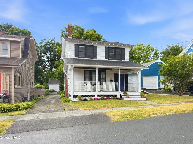 45 Glenwood Rd, Menands, NY 12204