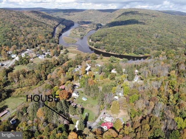 45 Grocery Hill Rd, Equinunk, PA 18417 | MLS #PAWN2000 | Compass