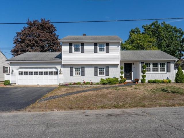 45 Gray St, Manchester, NH 03103