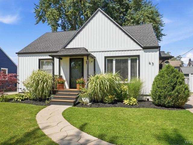 45 Hampton Pkwy, Buffalo, NY 14217