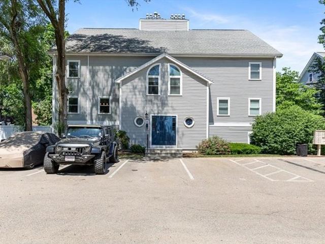 45 Harrison St Apt B, Boston, MA 02131