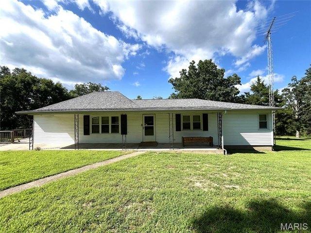 45 Highway 49, Cherryville, MO 65446