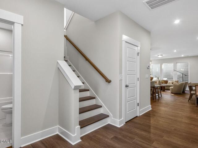 45 Hillway Road