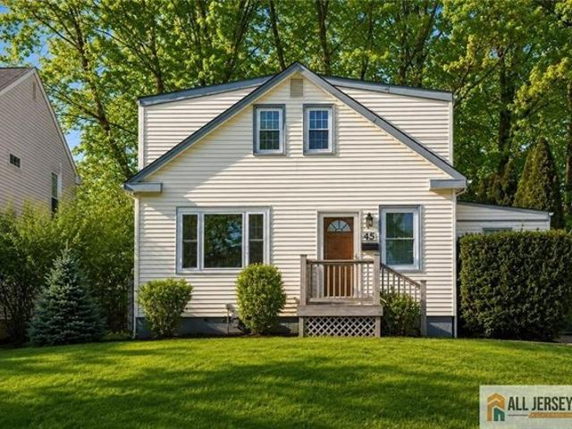 45 Homer Pl, Metuchen, NJ 08840