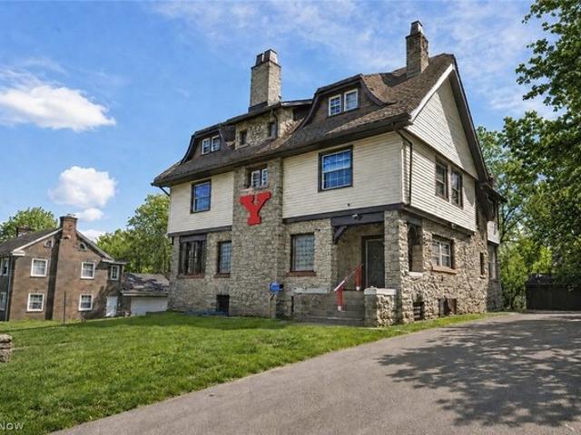 45 Indiana Ave, Youngstown, OH 44505
