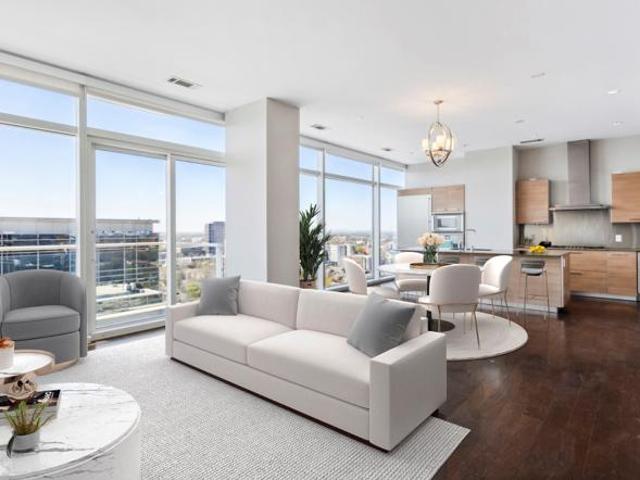 45 Ivan Allen Jr Blvd NW #2003, Atlanta, GA 30308