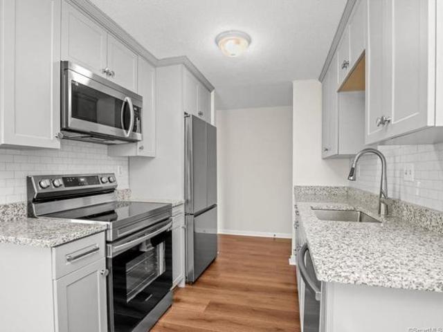 45 Jefferson Rd #2 16, Branford, CT 06405