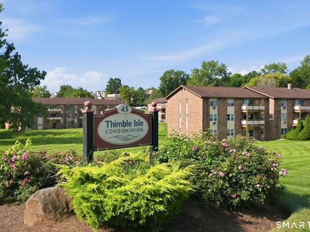 45 Jefferson Rd Unit 3 2, Branford, CT 06405