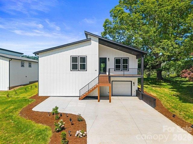 45 Klimovych Rd, Hendersonville, NC 28792