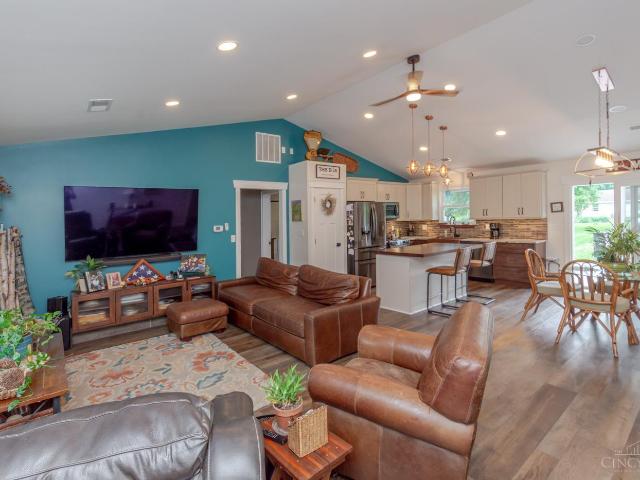 45 Lakengren Drive