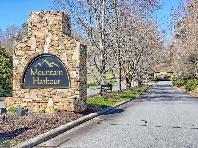 45 M Pinnacle Dr, Unit 45M, Hayesville, NC 28904 | MLS #10495 | Compass