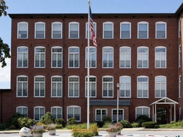 45 Main St Apt 111, Plainfield, CT 06374
