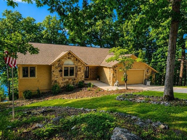 45 Markham Ter, Crossville, TN 38558
