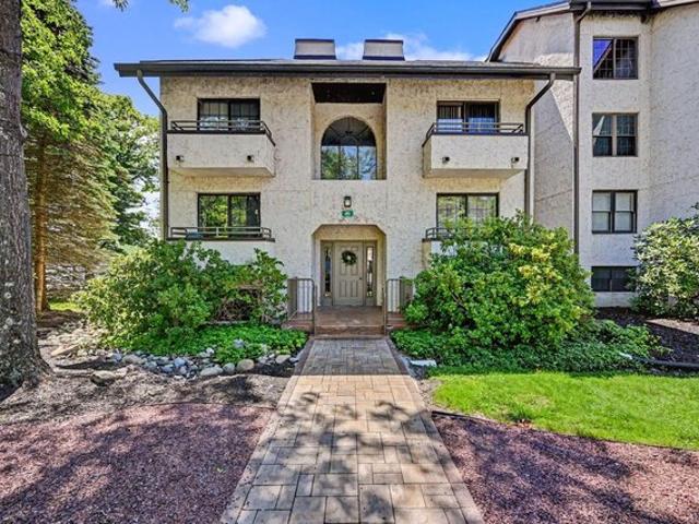 45 Midlake Dr Unit 102, Lake Harmony, PA 18624