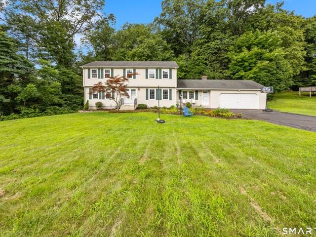 45 Montowese Trl, Wallingford, CT 06492