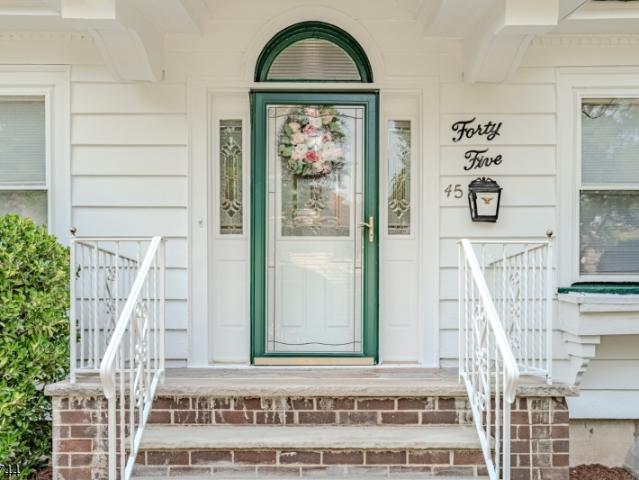 45 Morse Ave