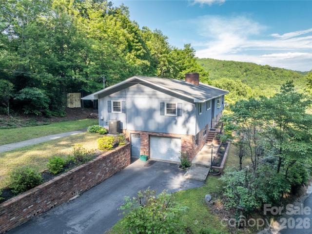45 Mountain View Avenue