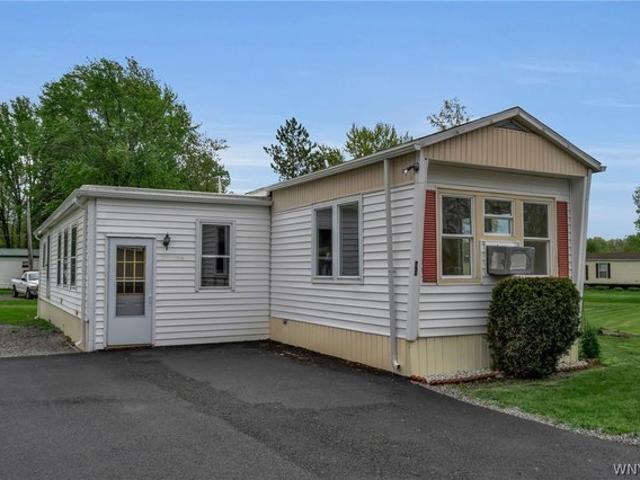 45 Nicole, Ransomville, NY 14131