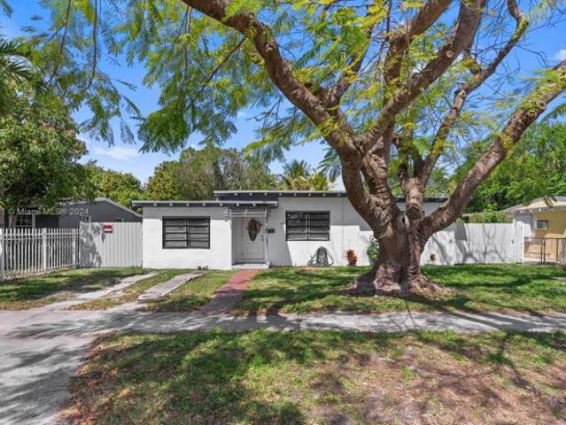 45 NW 127th St, North Miami, FL 33168