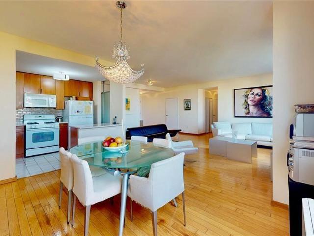 45 Oceana Drive East # 7E