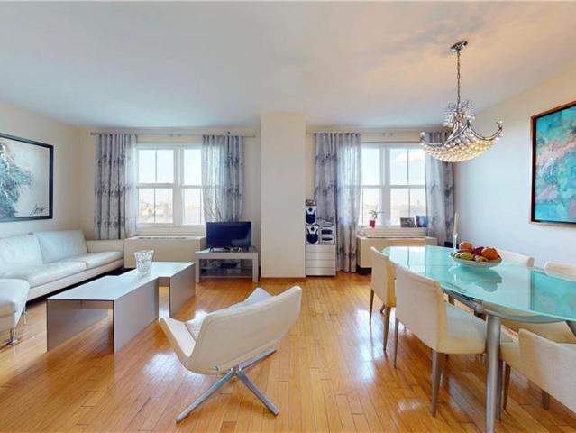 45 Oceana Drive East # 7E