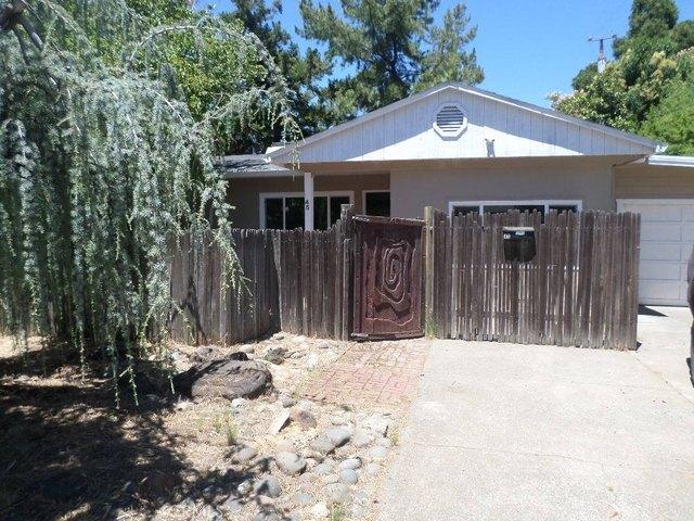 45 Oak Dr, Chico, CA 95926