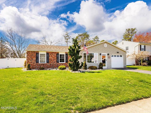 45 Pine Needle St, Howell, NJ 07731 | MLS #22609 | Compass