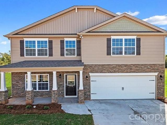 45 Piney Woods Rd, Fletcher, NC 28732