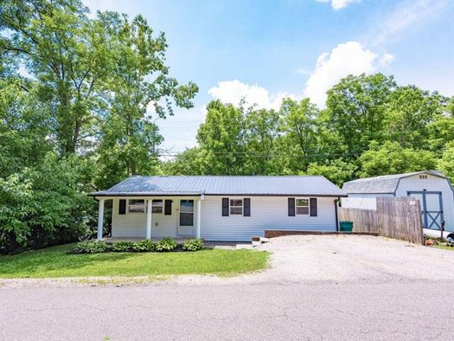 45 Pleasant Vly, Morehead, KY 40351