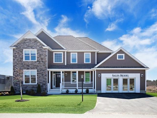 45 Pratt Ave, Bridgewater, MA 02324