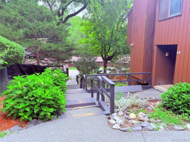 45 Redwood Drive