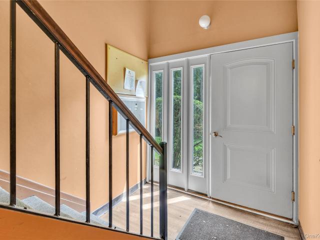 45 Richmond Boulevard 2B