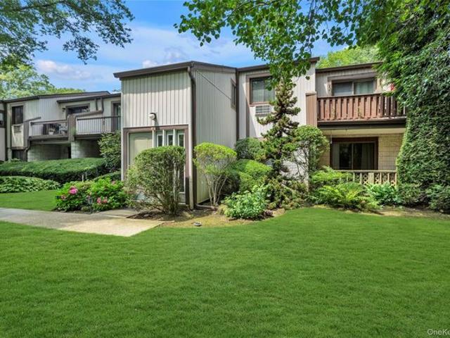 45 Richmond Blvd Unit 2B, Ronkonkoma, NY 11779