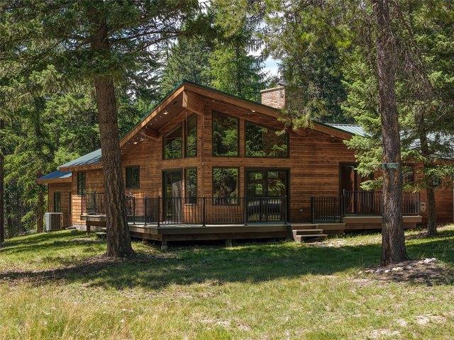 45 Ridge Ln, Eureka, MT 59917