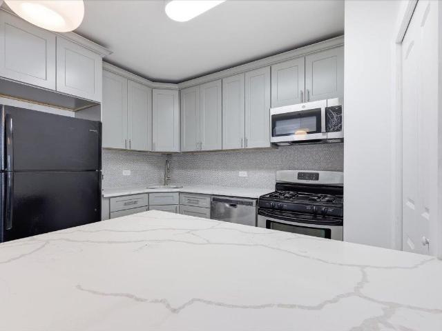 45 River Dr South # 609