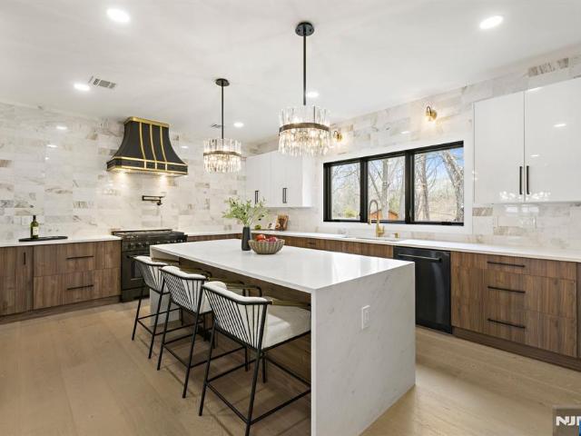 45 Riverview Terrace