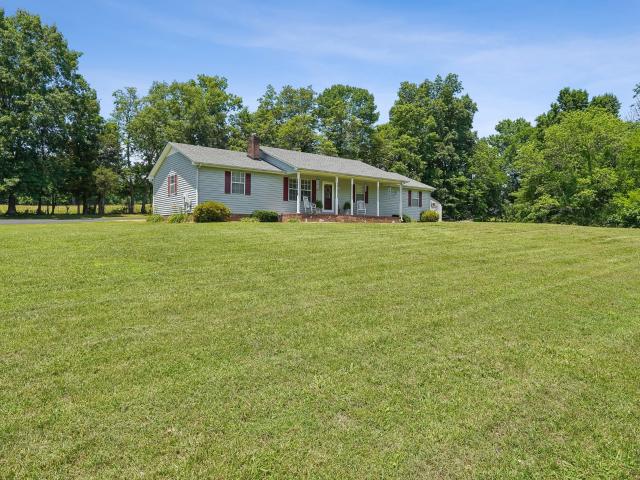 45 Roberts Ln