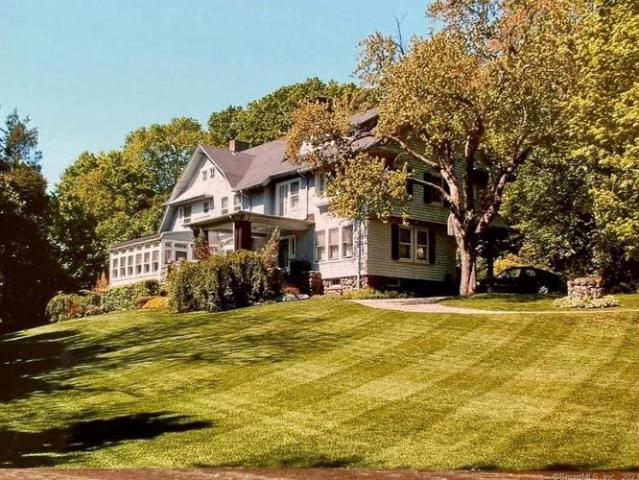 45 Rockwell Ave, Naugatuck, CT 06770