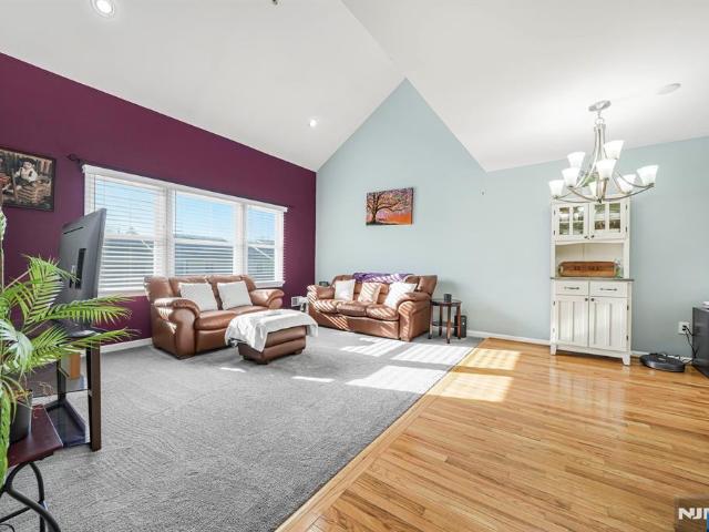 45 Royal Avenue # 46