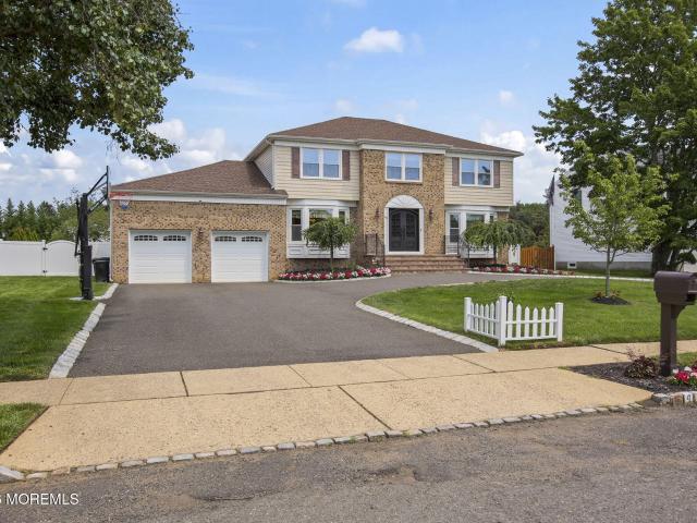 45 S Foxcroft Drive