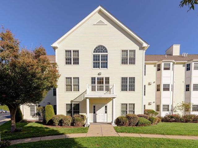 45 Saw Mill Dr Unit 205, North Kingstown, RI 02852