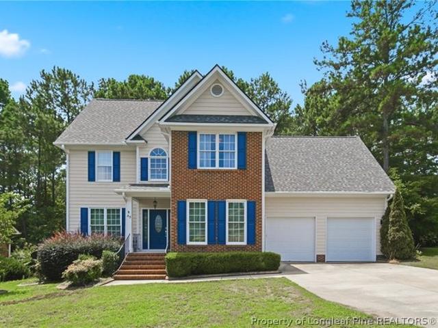 45 Shining Water Ln, Spring Lake, NC 28390