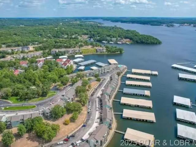 45 Southwood Shores Pl #2A, Four Seasons, MO 65049 MLS 25013.