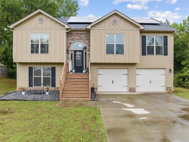 45 Sparrow Ct, Jefferson, GA 30549