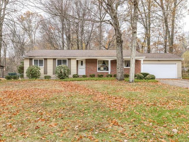 45 Springwood Rd, Northfield, OH 44067
