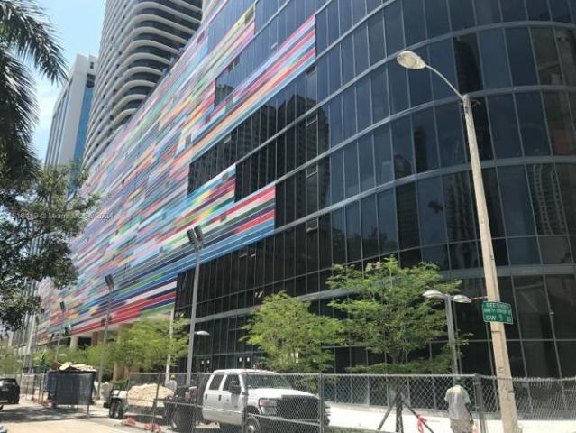 45 SW 9th St #2404, Miami, FL 33130